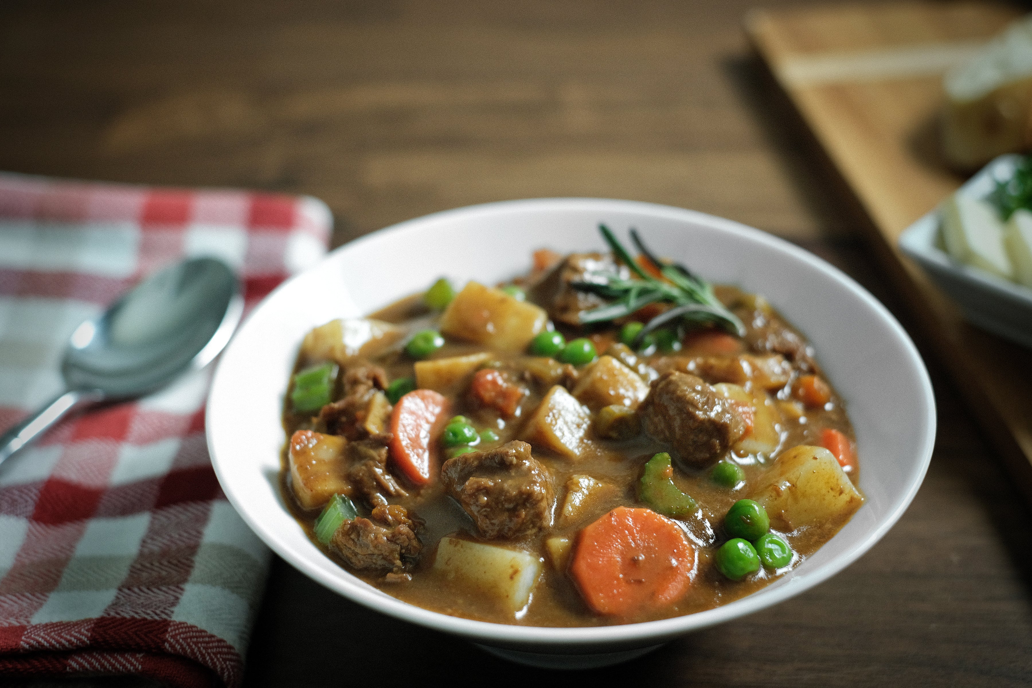 Highland Market Merit Deluxe Beef Stew-106 oz.-6/Case MPN# 490KE-HLM ...